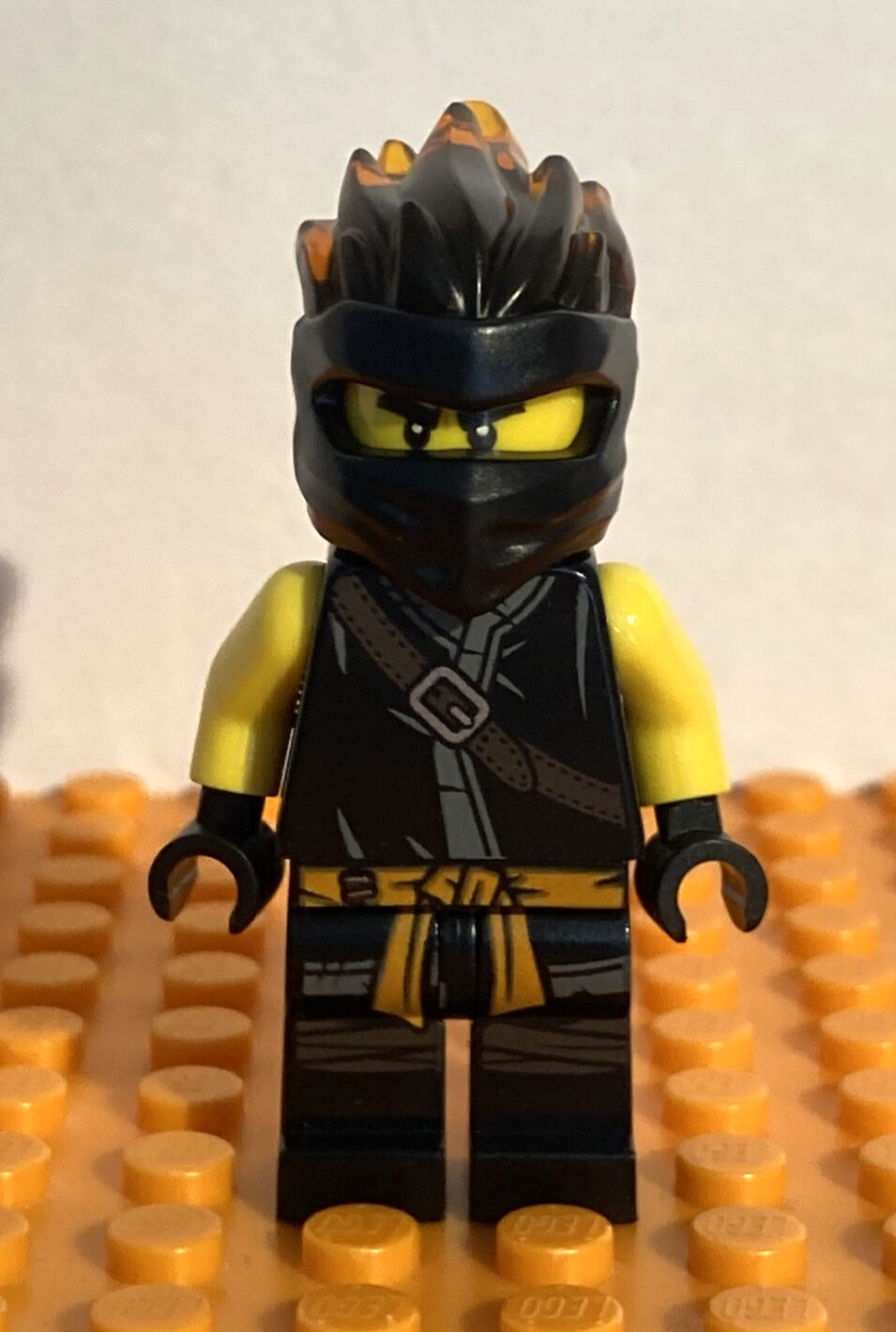 Lego Minifigure Ninjago njo546 Cole FS Secrets of the Forbidden ...