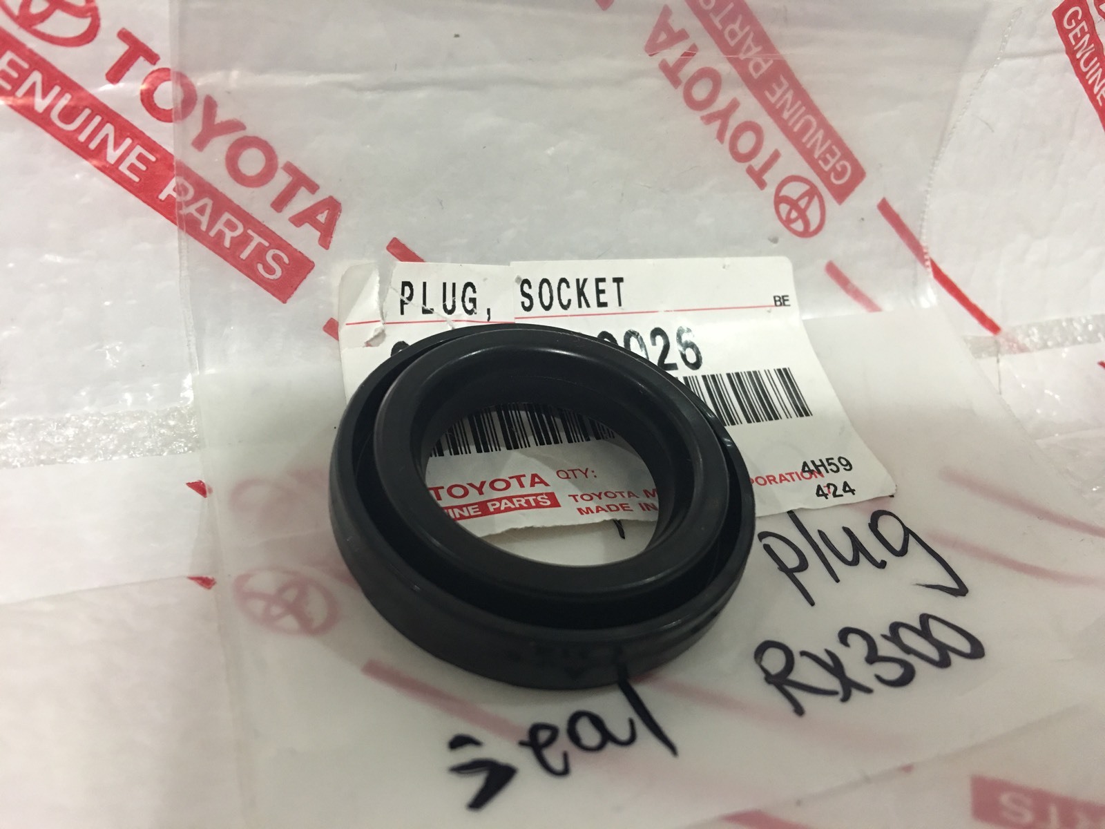 *NEW LEXUS SPARK PLUG TUBE SEAL OEM ES300H GS200T LX470 LX570 GS450H ...