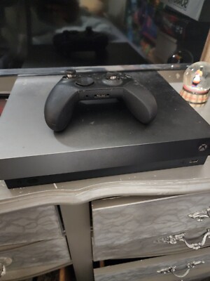 taco bell xbox one x with elite controller, charger, case, and extra ...