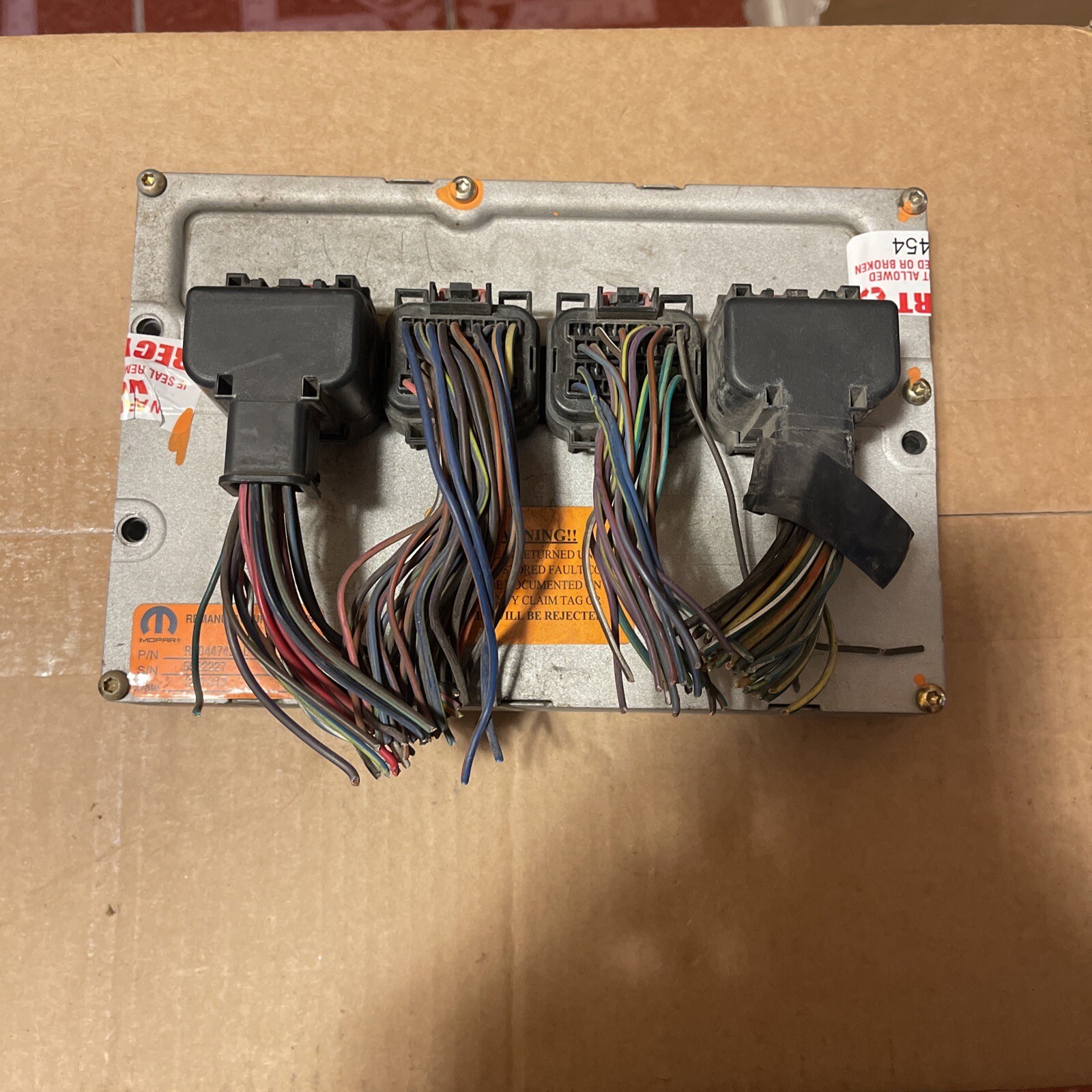 2006 06 JEEP COMMANDER 4.7L V8 AT PCM ECU ECM ENGINE COMPUTER ...