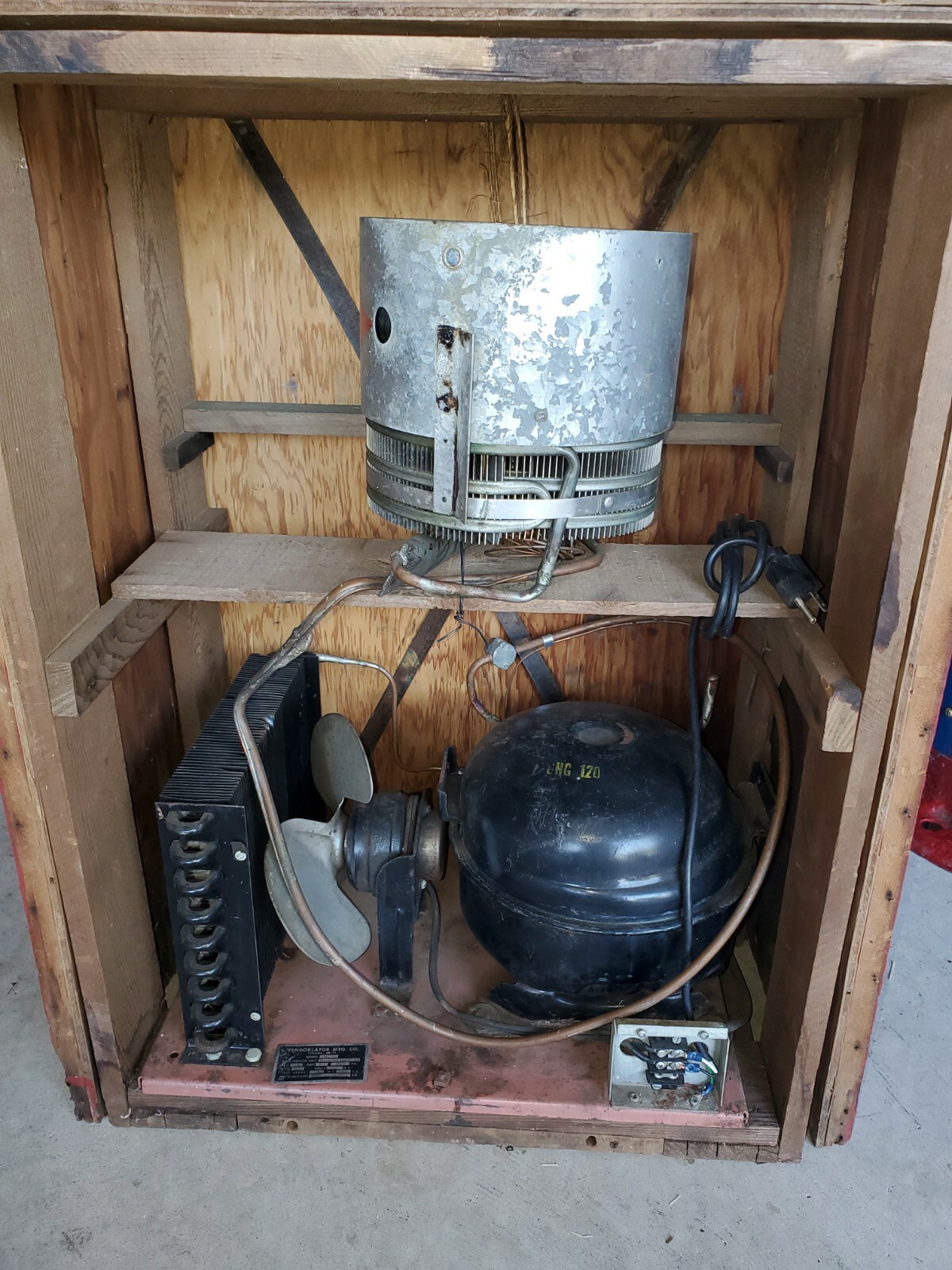 Original 1950s Coke Machine Compressor In Original Crate | eBay