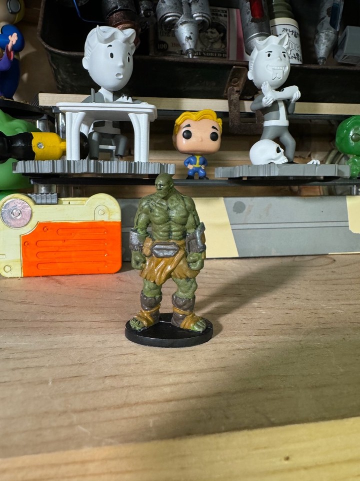Painted Fallout Nanoforce Mini Figures - Hancock, Jangles, Pip Boy and ...