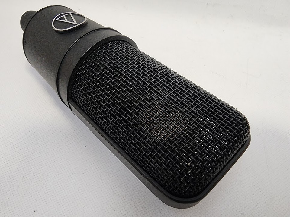 Audio-Technica AT4040 Cardioid Condenser Microphone Studio Mike Mic ...