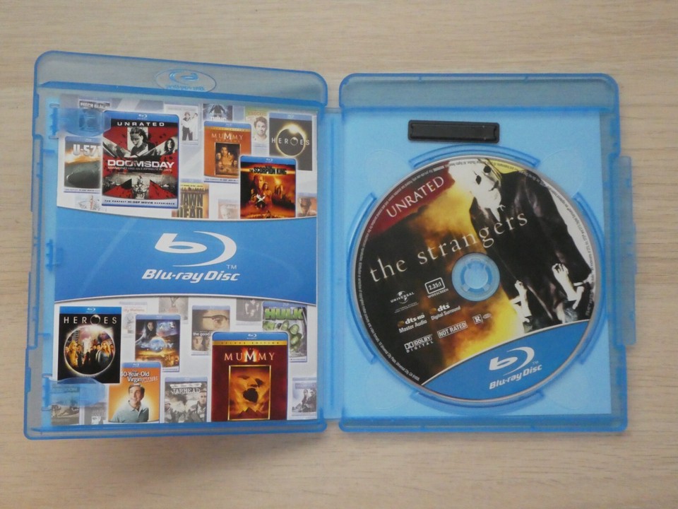 The Strangers Blu Ray 2008 Unrated Version Liv Tyler Horror Thriller ...