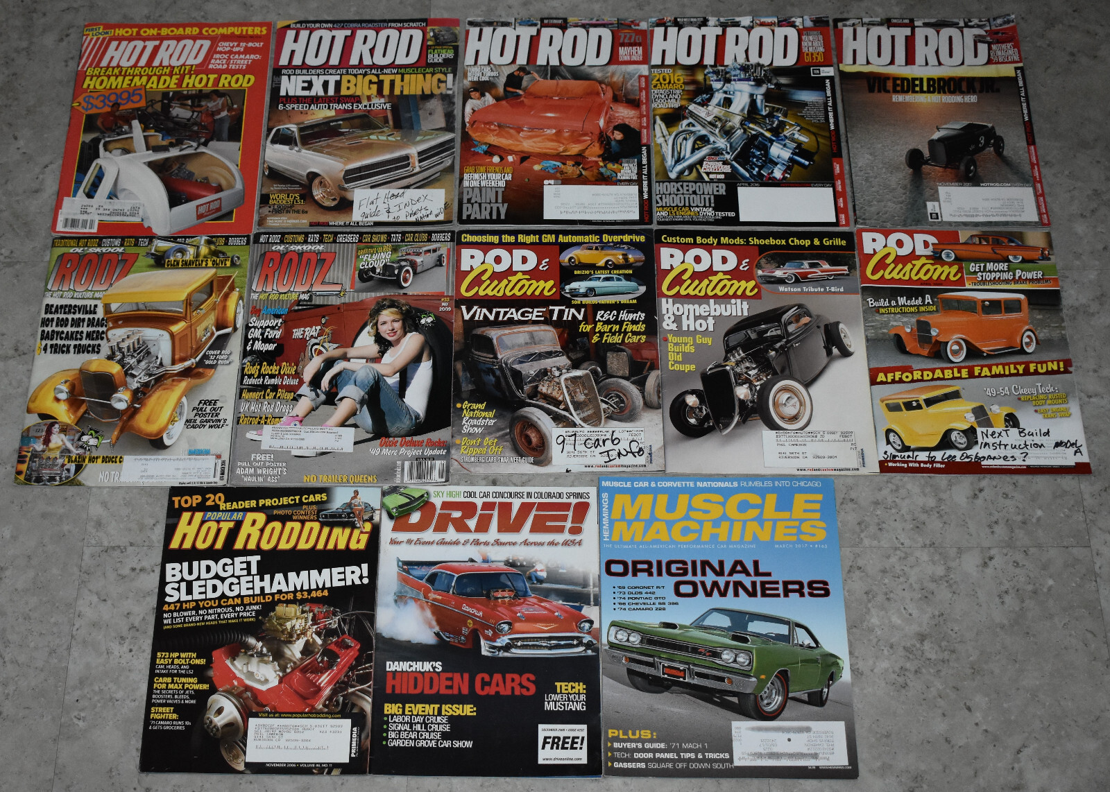 Lot of 13 Various Magazines: Hot Rod, Ol' Skool Rodz, Rod & Custom, Hot ...