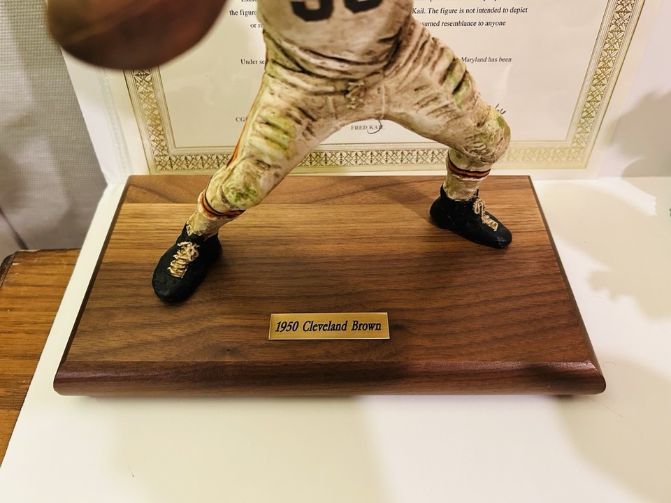 RARE FAK FRED KAIL "CLASSIC GRIDIRON QUARTERBACK" 1950 CLEVELAND BROWNS ...