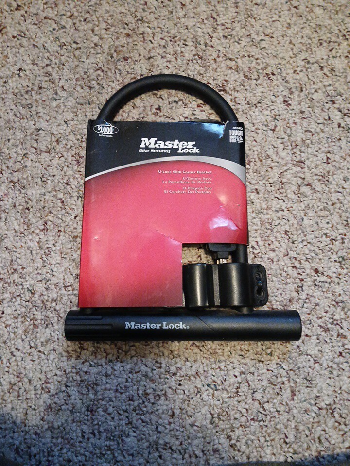 Master Lock Keyed U-Lock w/ Carrier Bracket 2 Keys Bicycle Bike 8170D ...
