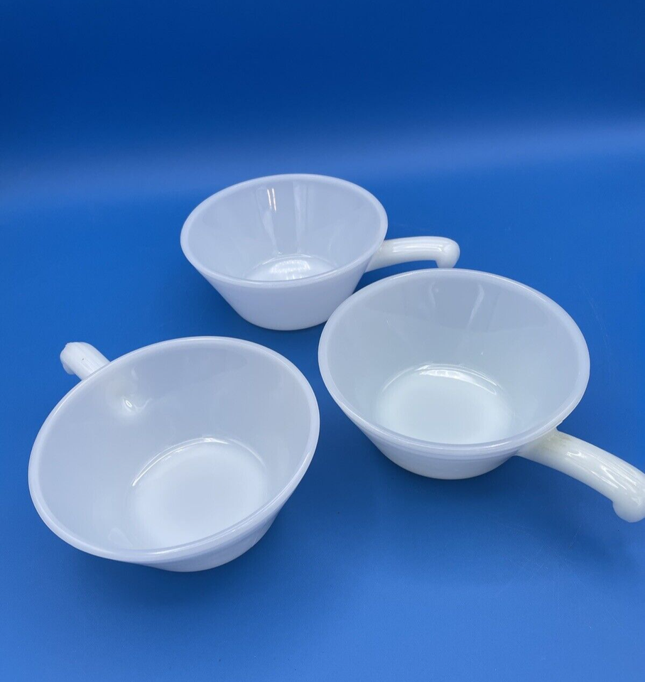 Vintage Anchor Hocking Fire King Oven Proof White Milk Glass Handled ...