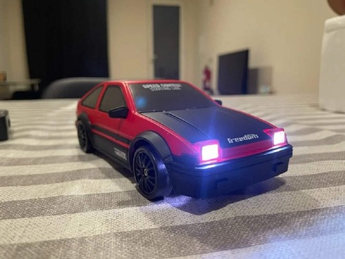 RC Drift Car Toyota AE86 2.4G Radio Control Drift Car 4WD Vehicle Model ...