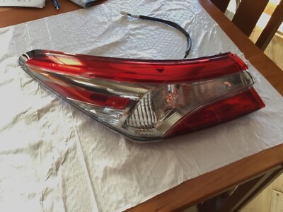 2018-2020 Toyota Camry left taillamp 8156006720 | eBay