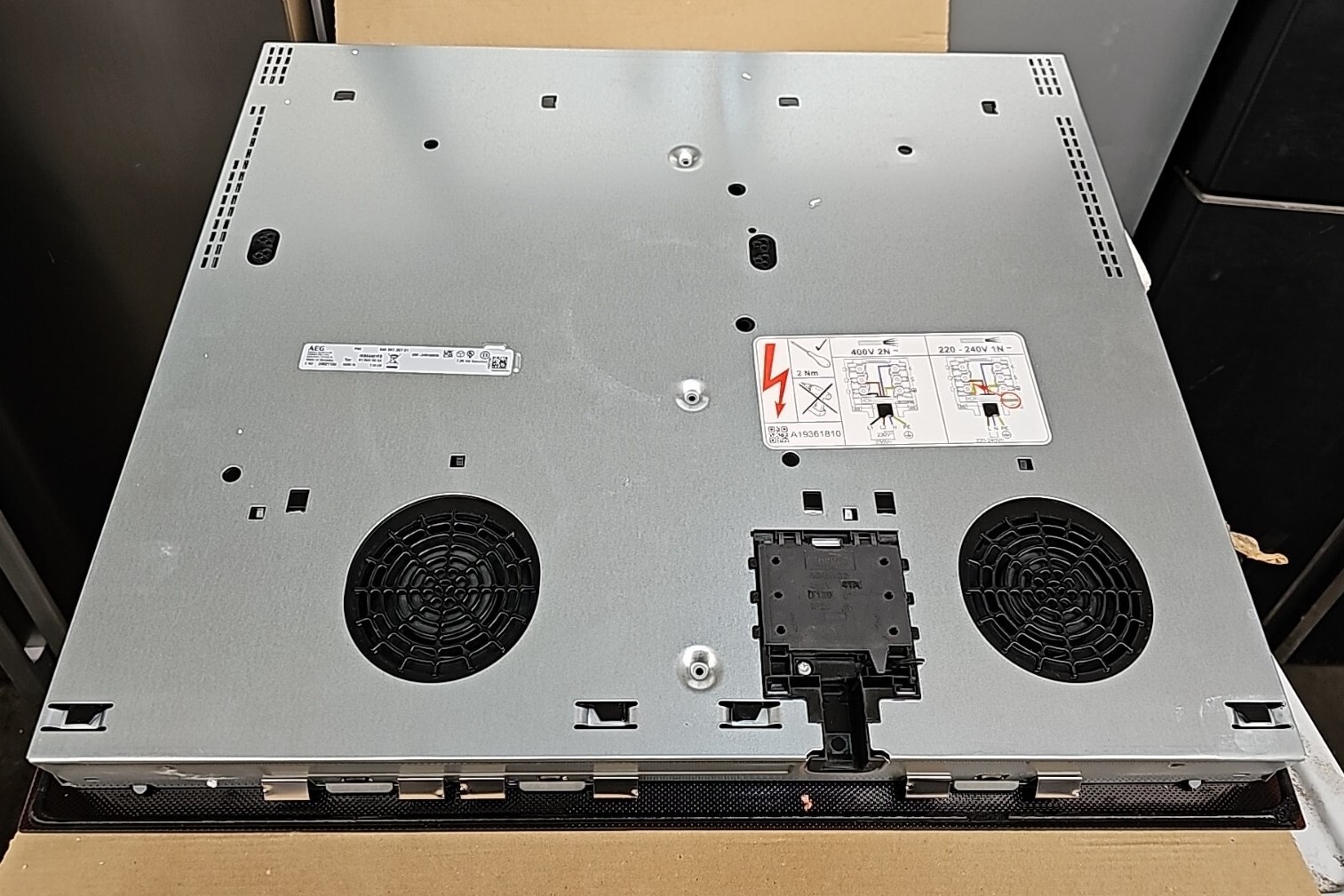 AEG IKB64401FB 60cm 4 Zone Induction Hob Black With Be A1/IKB64401FB ...