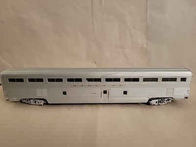 HO Santa Fe El Capitan 85' Budd Hi-Level Step Down Coach #732 | eBay