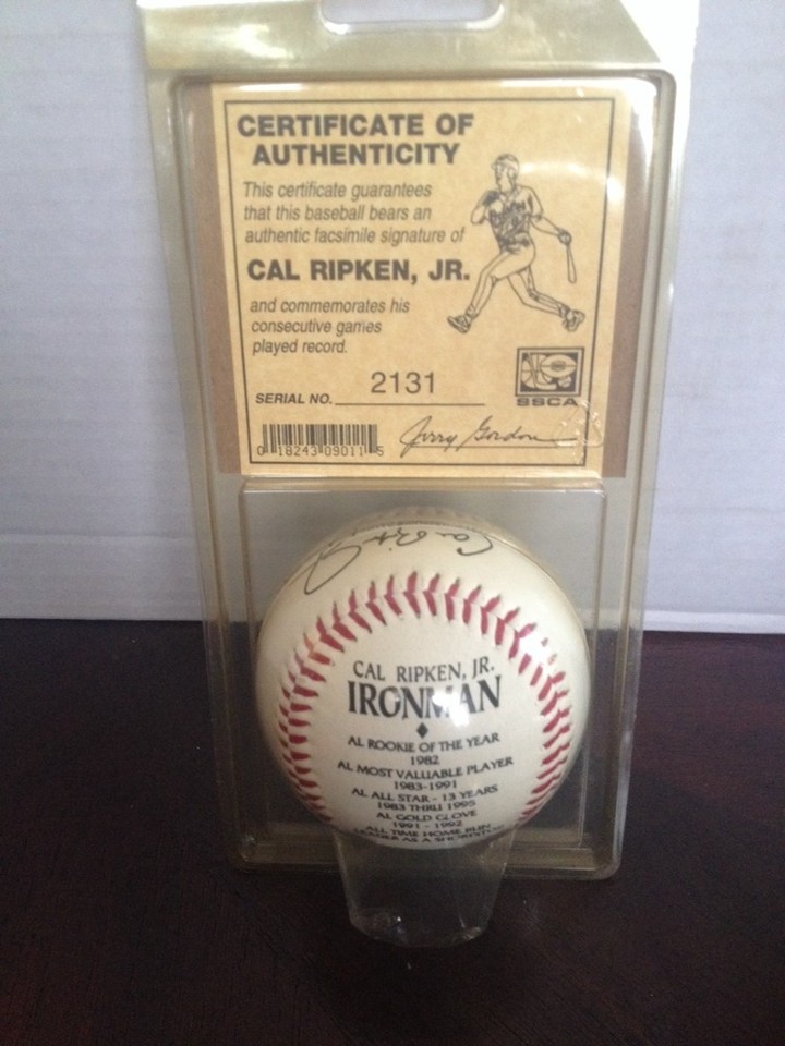 CAL RIPKEN JR IRONMAN COMMEMORATIVE STATS AUTOGRAPH BASEBALL # 2131 W ...