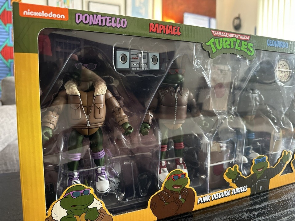 NECA TMNT Punk Disguise Turtles Haulathon 2024 Exclusive Action Figure ...