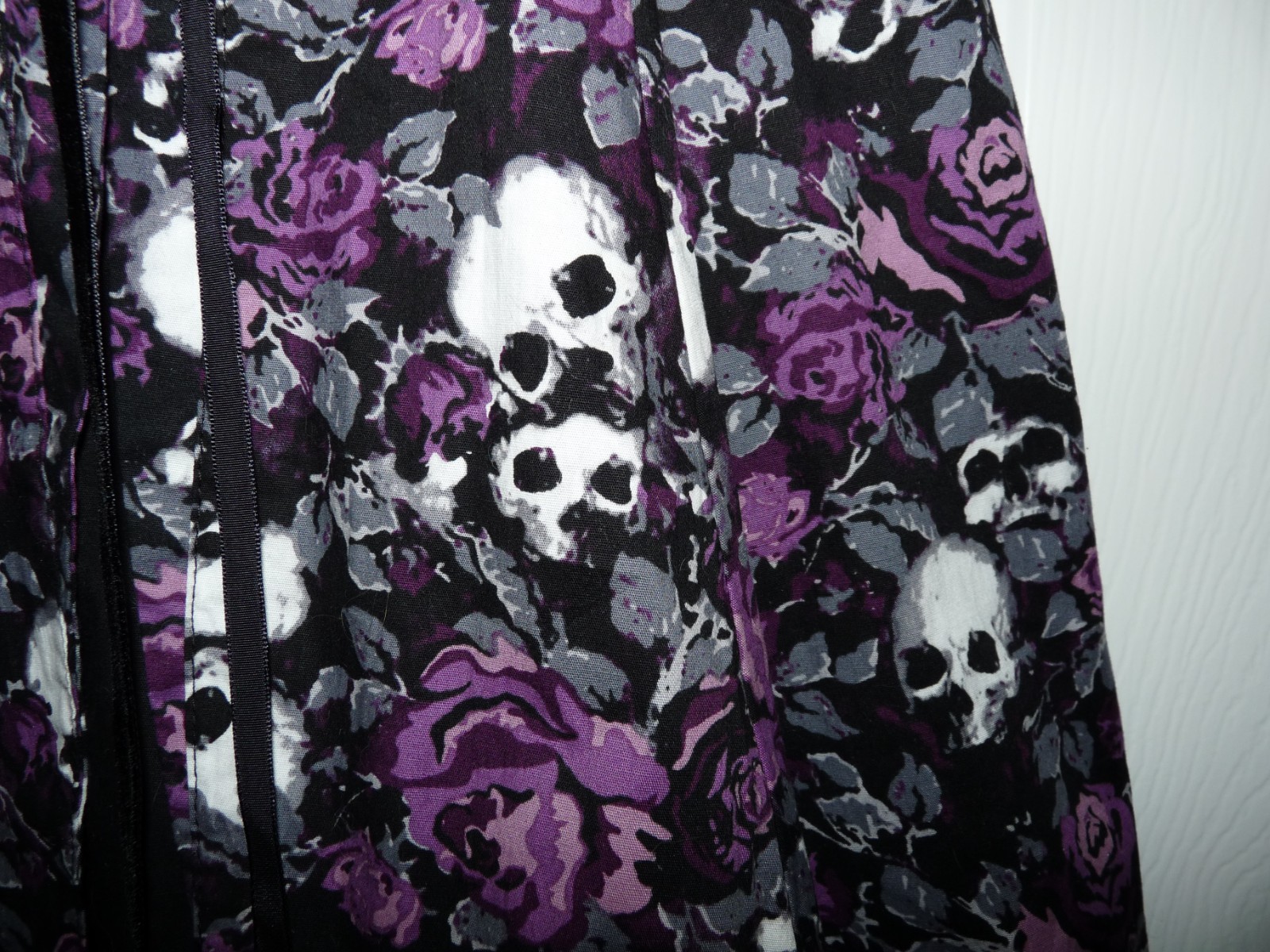 Hot Topic Corset Black & Purple Floral Skull Double Layer Dress Goth sz ...