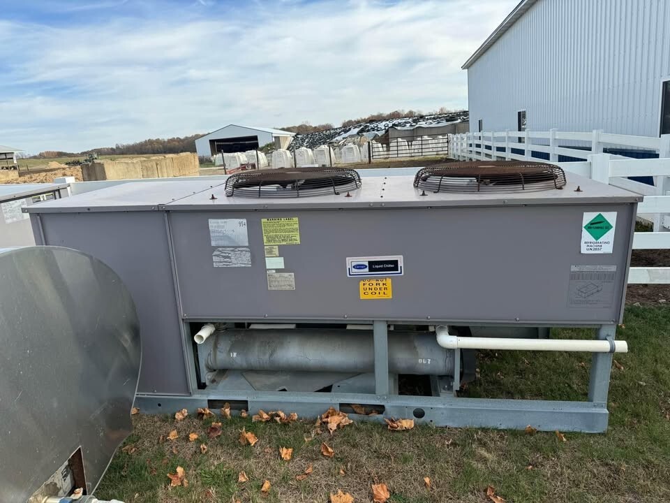 2 Carrier Chillers 30gt-015 with 600 gallon glycol tank | eBay