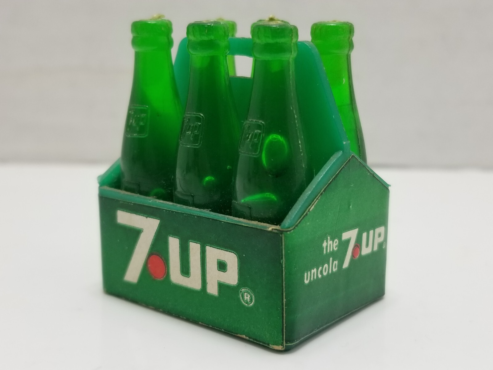 Vintage 7up 6 Pack Miniature Mini Bottles 1 5/8" Tall Crate Holder Box ...