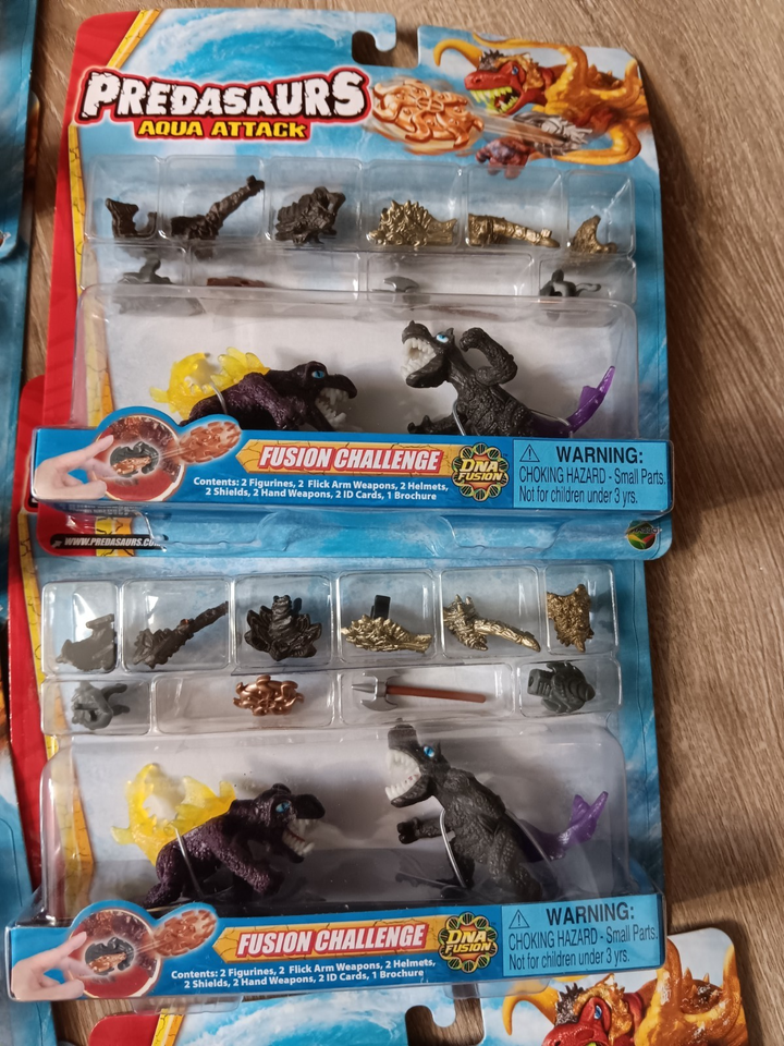 Predasaurs Aqua Attack Fusion Challenge DNA Fusion NEW 2015 Display of ...