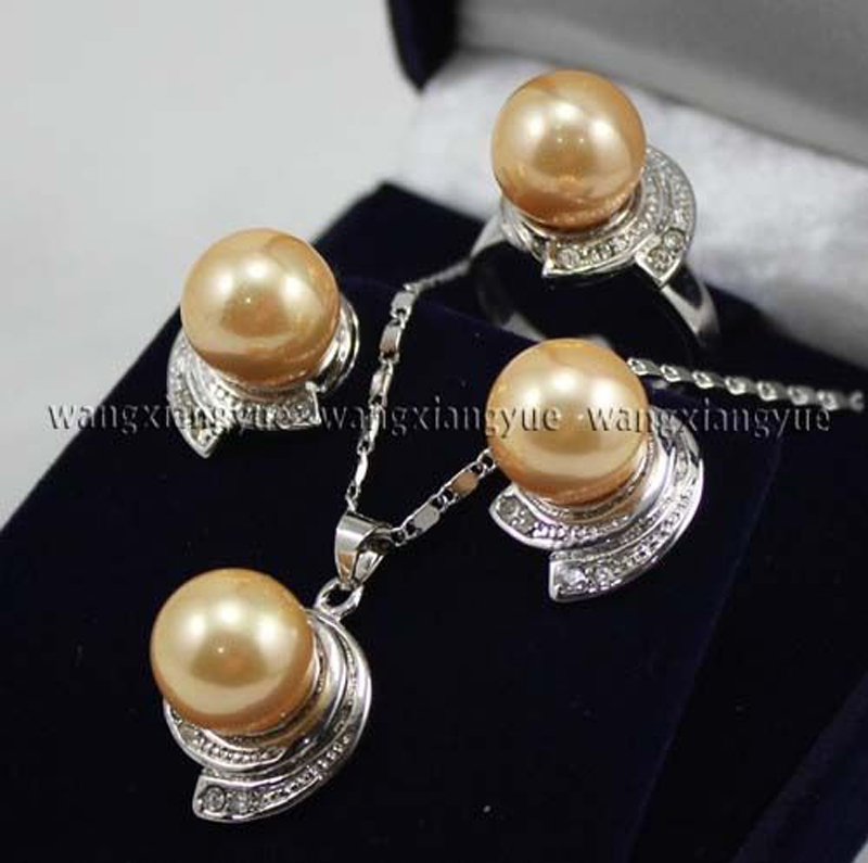 Golden South sea Shell Pearl Earrings Ring & Necklace Pendant Set AAA ...