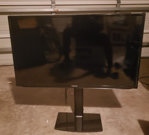 Samsung UN40EH5300 40" Class LED HDTV- With Remote | eBay