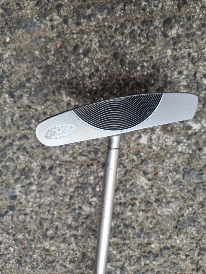 Yes C-Groove•Hanna•Center Shafted•Mallet Putter•33.5”•Super Stroke Grip ...