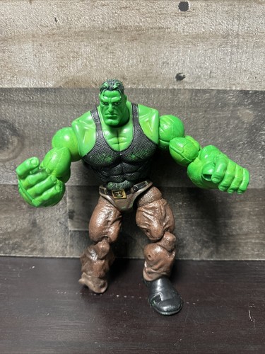 HULK SMART HULK MARVEL ACTION FIGURE 2004 TOY BIZ missing foot missing ...