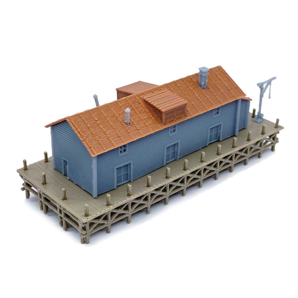 Outland Models Railway Scenery Waterfront / Dockside Warehouse Set 1: ...