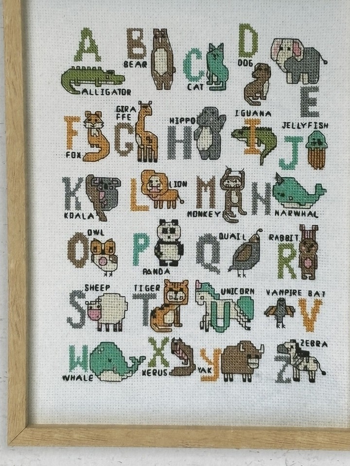 Crafty Things Cross Stitch Sampler Kit 🐊 Animal Alphabet 🦓 + hoop ...
