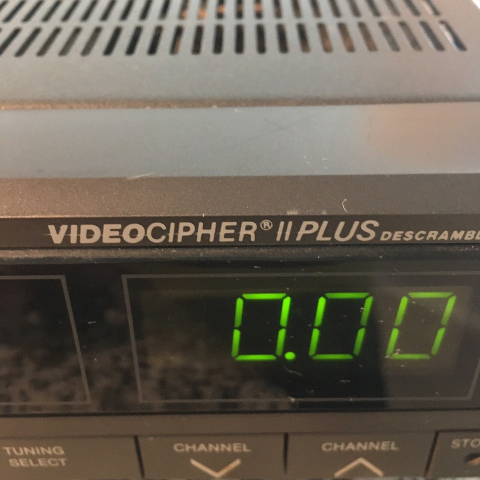 Channel Master EchoStar SRD-5000 VideoCipher II Descrambler Satellite - Pls READ | eBay
