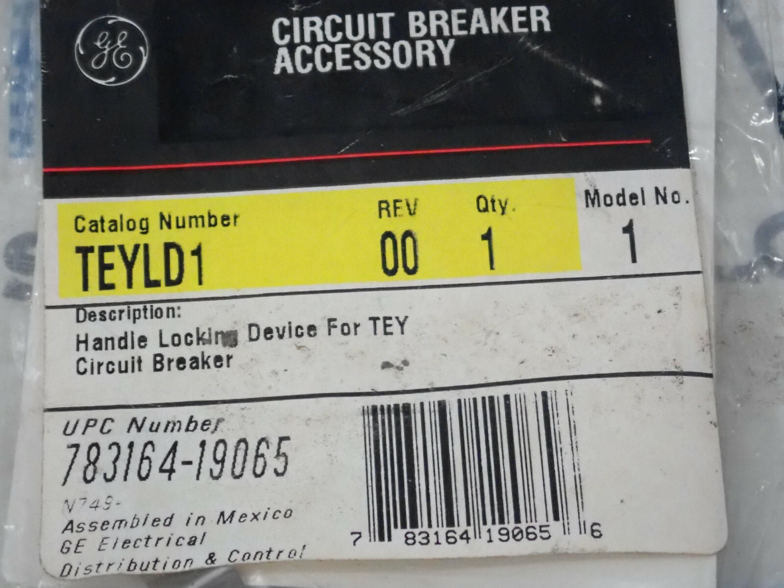 GE TEYLD1 HANDLE LOCKING DEVICE FOR TEY CIRCUIT BREAKER NEW | eBay