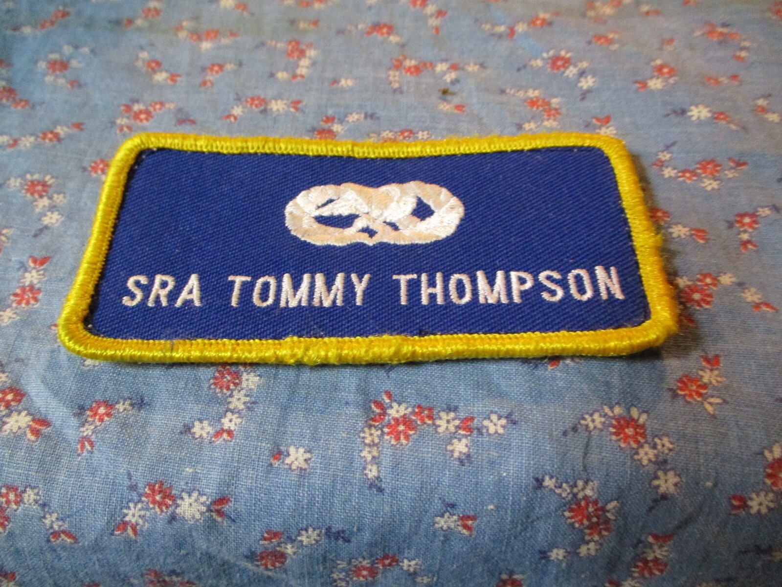 b. SRA TOMMY THOMPSON Patch 2 x 4 Inches White on Blue Yellow Edge | eBay
