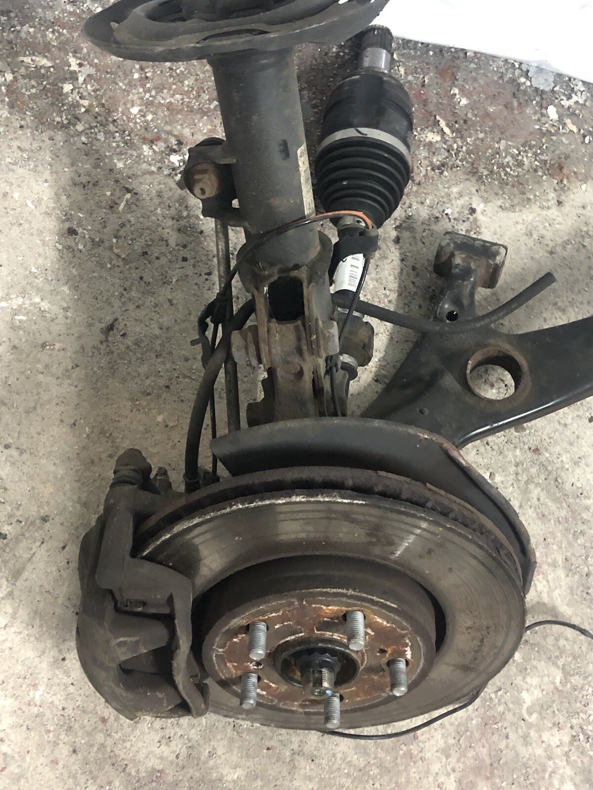 TOYOTA CHR 1.8 HYBRID FRONT PASSENGER SUSPENSION LEFT LEG STRUT ...