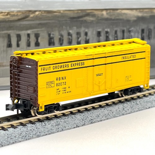Atlas 3331 Fruit Growers Express 40 ft Plug Door Boxcar RBNX 82072 N ...