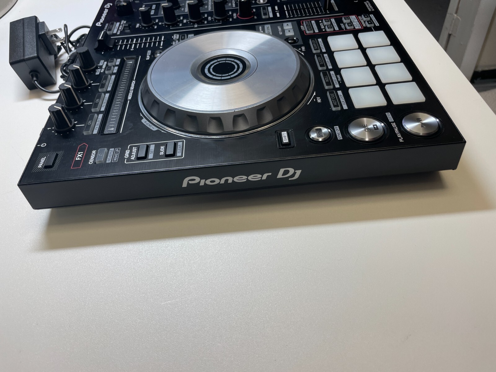 Pioneer DDJ-SR2 Portable 2-channel Controller for Serato DJ W Case ...