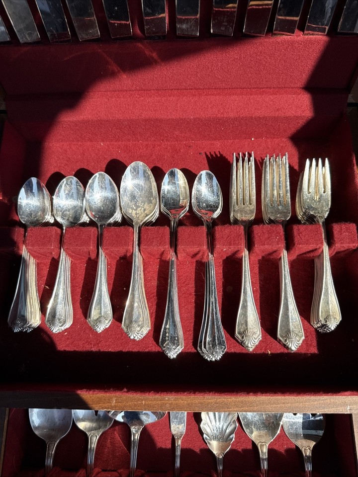 Vintage Oneida Silver-Plated Flatware Set - 87 pcs (Used)USA And Canada ...