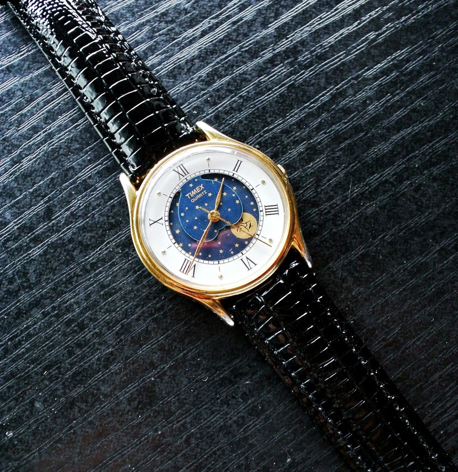 VINTAGE TIMEX M CELL ELEGANT MOON PHASE DIAL QUARTZ MEN'S GOLDEN BLK ...