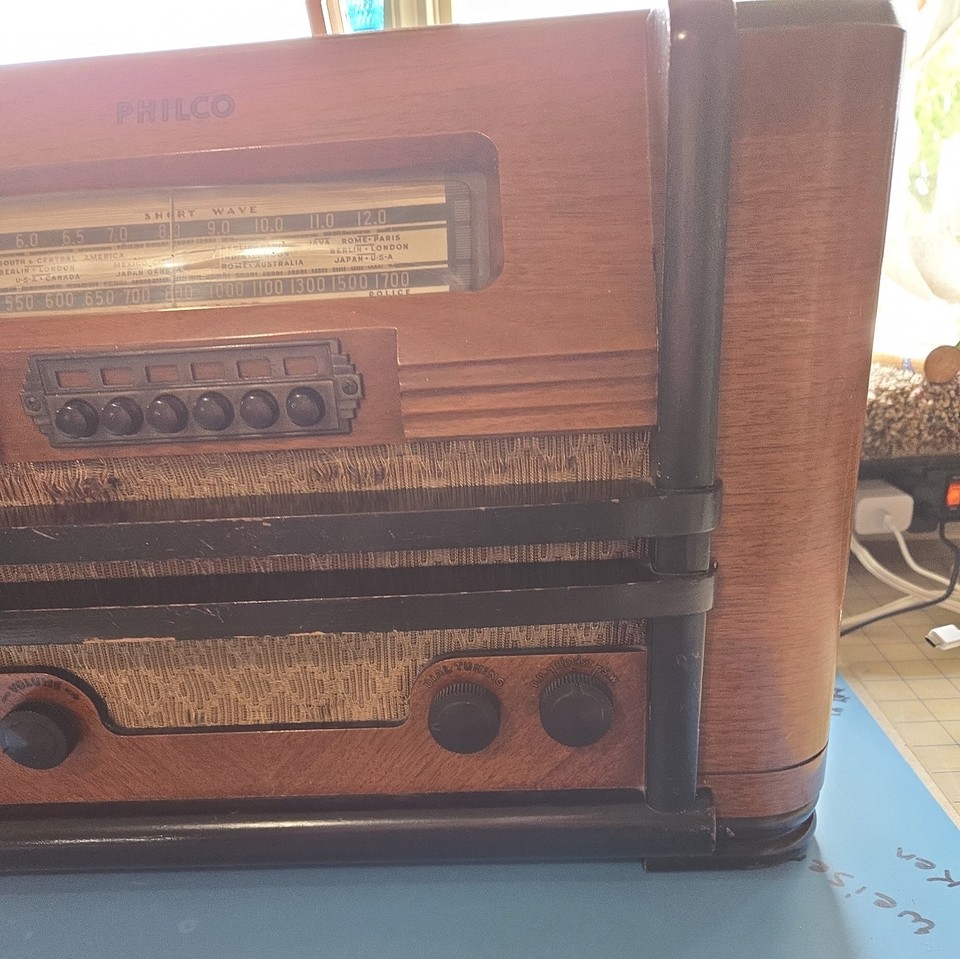 1941 - PHILCO 41-105 FARM RADIO - AM WORKS - SHORTWAVE & POLICE ...