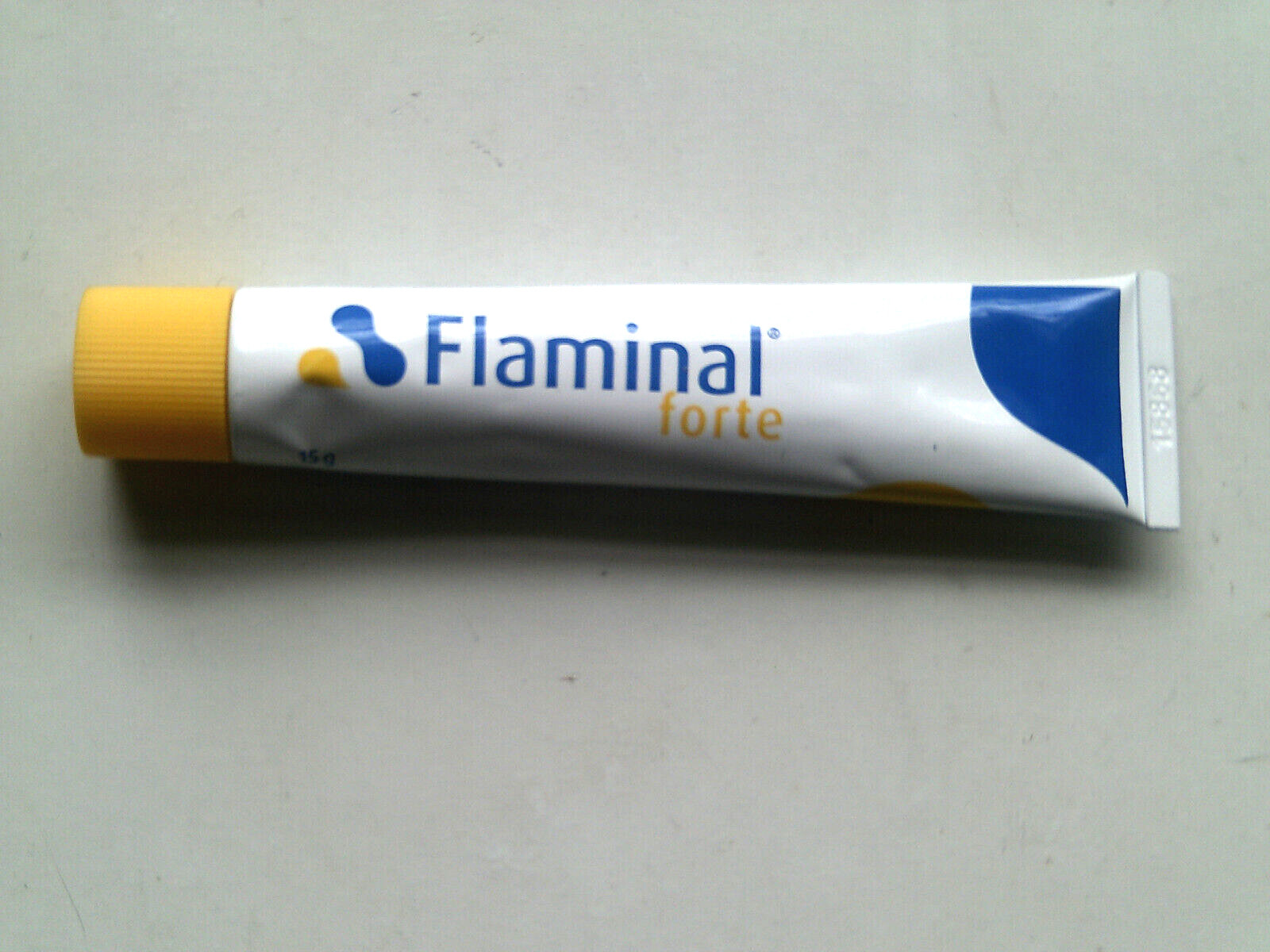 หลอด Flaminal Forte 15g - Thailand | Ubuy