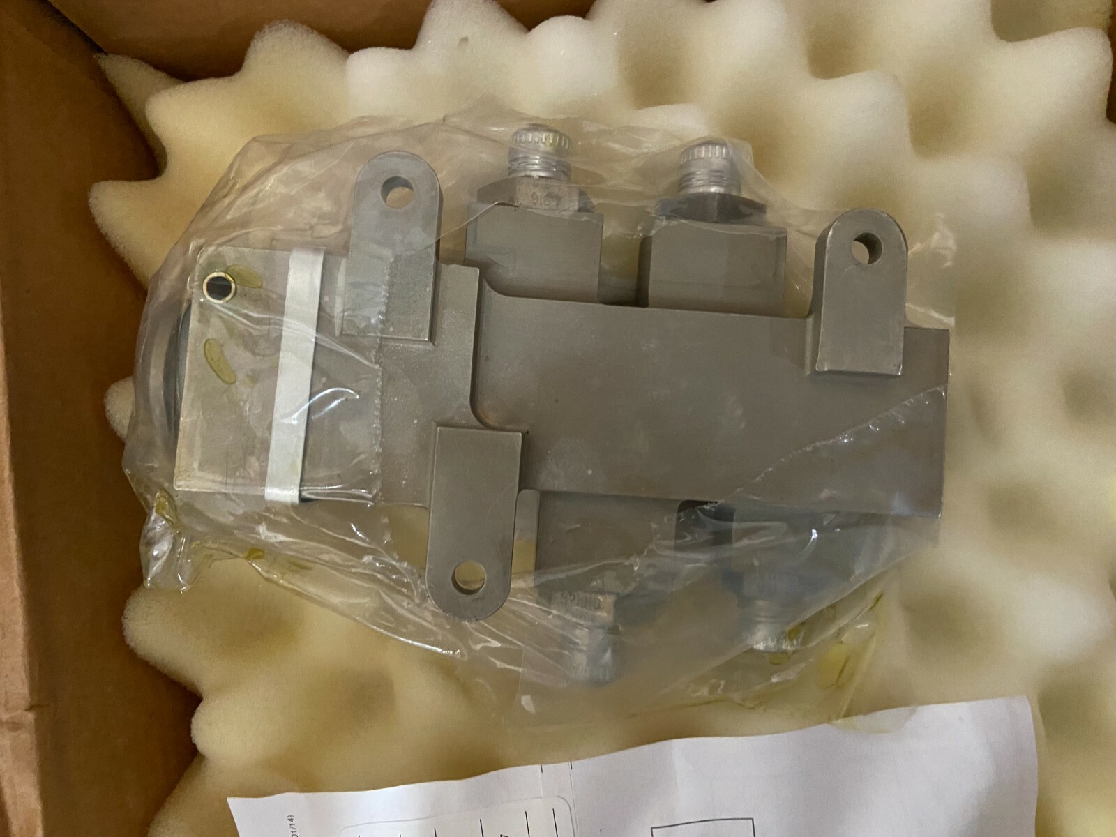 Boeing Steering Depressurization Valve Assembly 65C26833-3 B737-500 | eBay