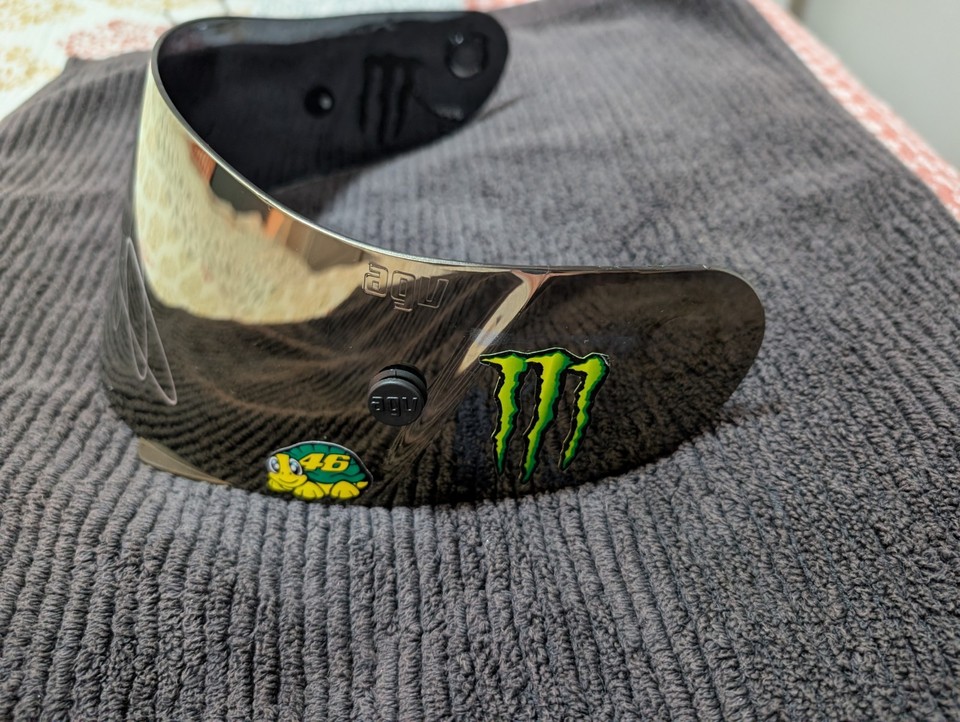 VALENTINO ROSSI HAND SIGNED AGV GP TECH HELMET VISOR DUCATI HONDA ...
