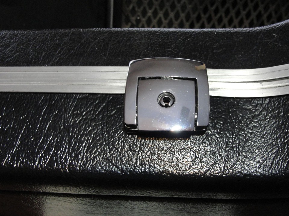 SKB/Fender, Franzen 1400 Key for Guitar Case, Kawasaki & Harley saddle ...