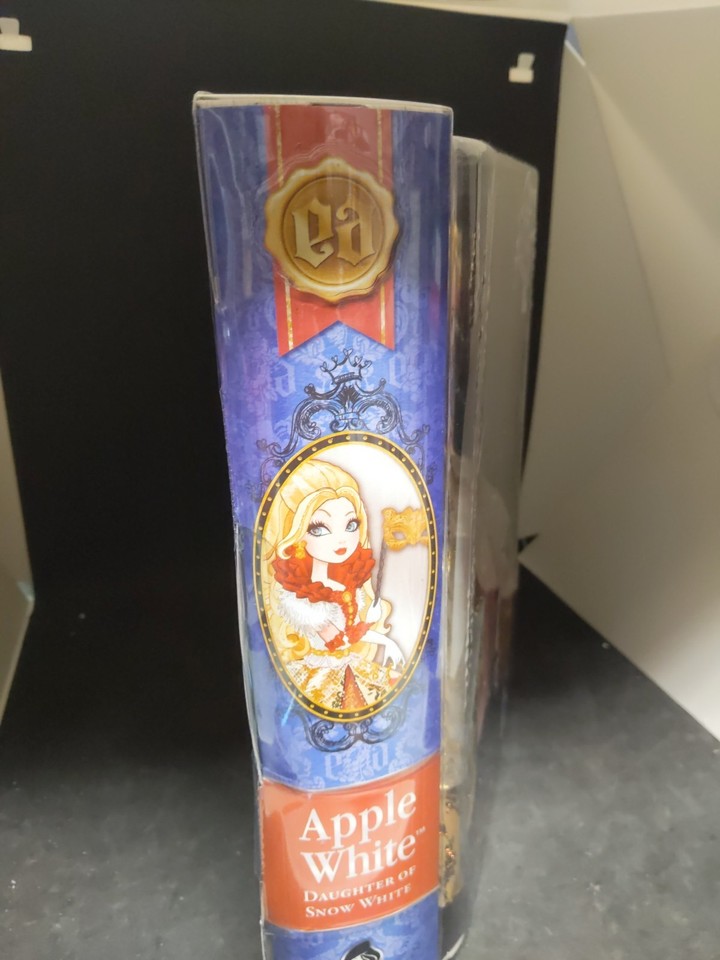 New Mattel 2013 Thronecoming Ever After High Apple White | eBay
