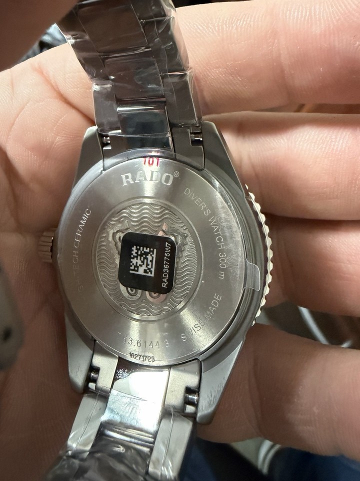 Rado Captain Cook Automatic Stainless Steel Black Dial Men's Watch ...