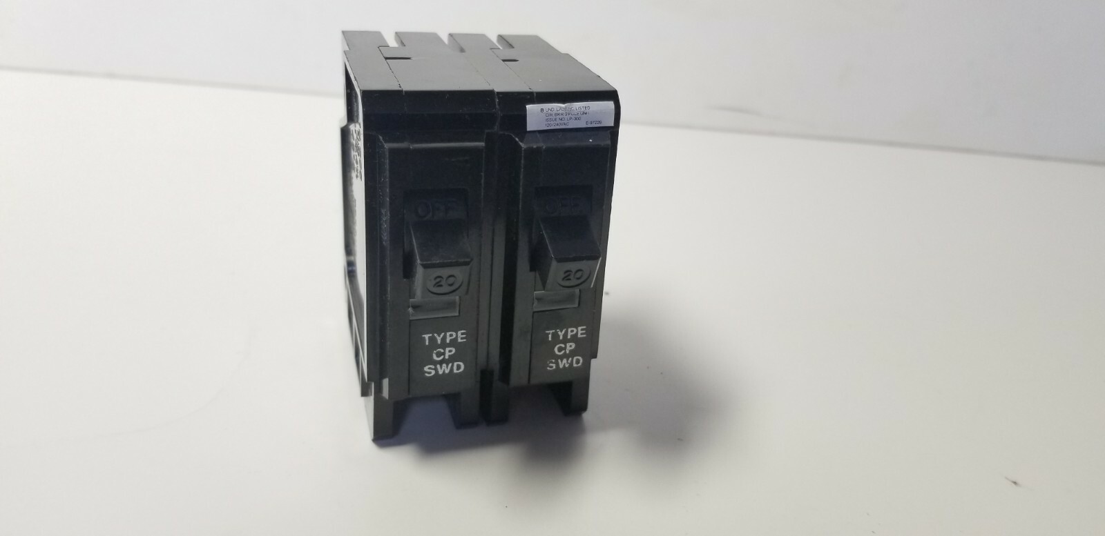 Circuit Breaker 2 Pole Unit Tandem Twin Breaker 120/240 V 20Amp | eBay
