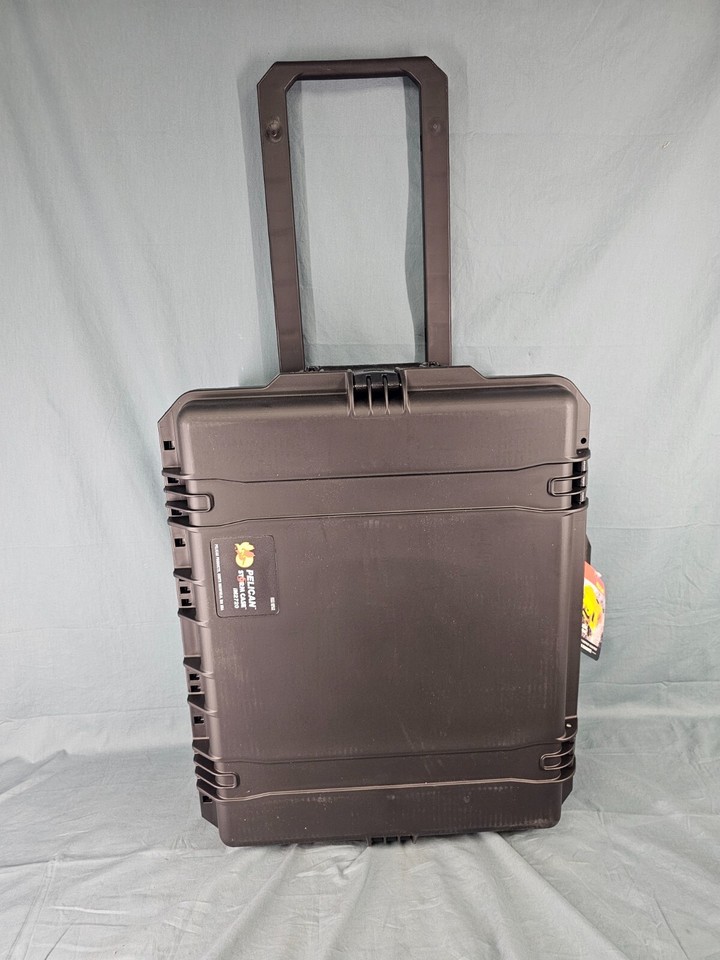 28 Pelican Storm IM2720 rolling case brand new in box w/label Freight ...