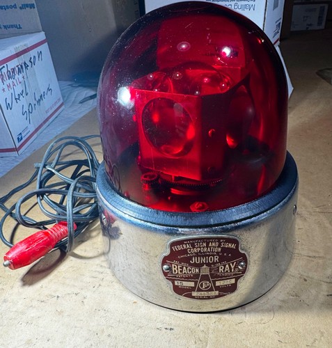 Vintage Beacon Ray Model 15A Red Dome Light – Federal Signal Junior 12V ...