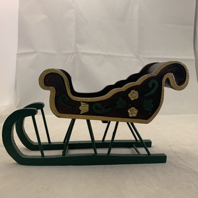 Vtg Wooden Tabletop Sleigh 6 1/2" tall Holiday Decor w/gold and green ...