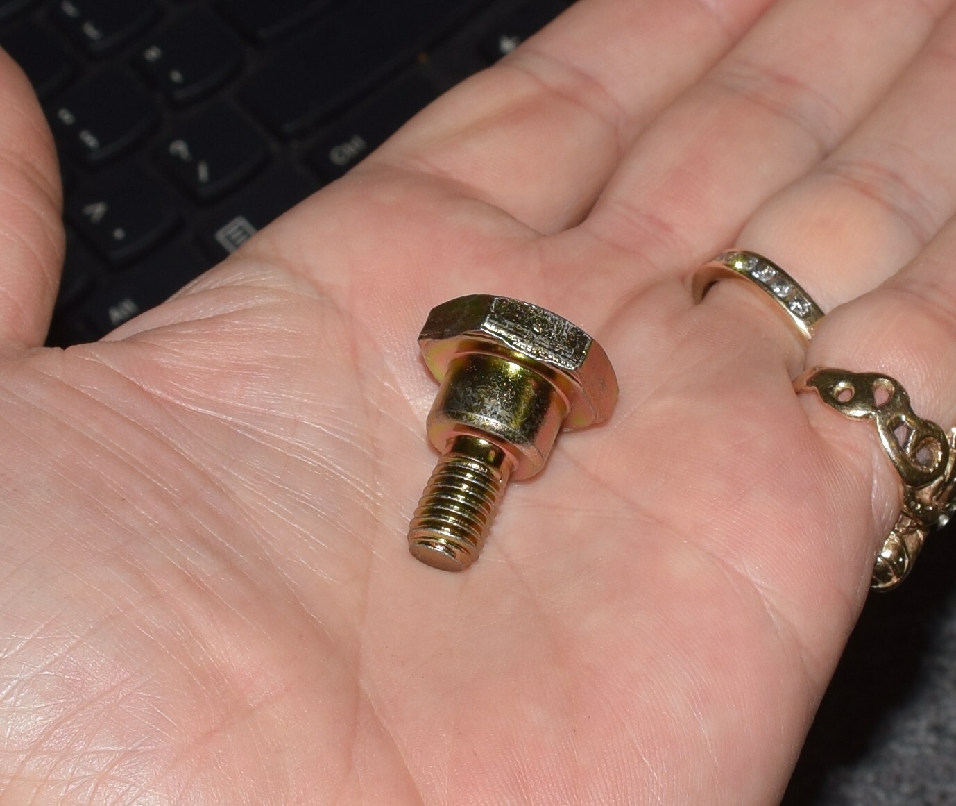 MILITARY LMTV TRUCK LOWER DOOR LIMITER ARM BOLT 12417714 M1078 M1079 ...