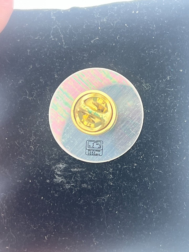 SEATTLE MARINERS ROUND COMPASS LOGO Lapel Pin MLB Baseball Fan | eBay