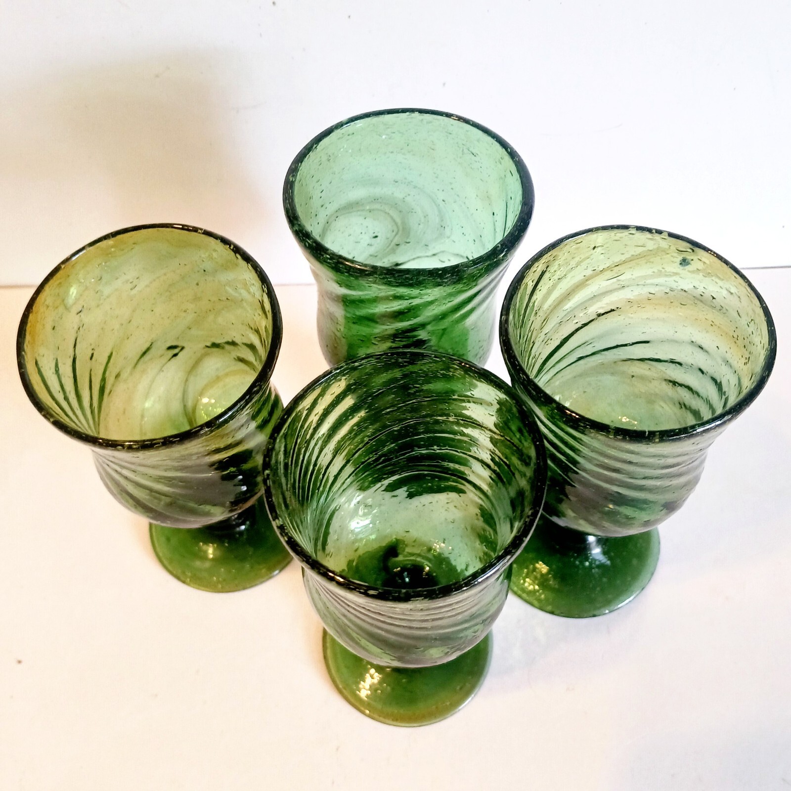 Vintage Hand Blown Mexican Glass Goblets Green Swirl Set Of 4 Cordial ...